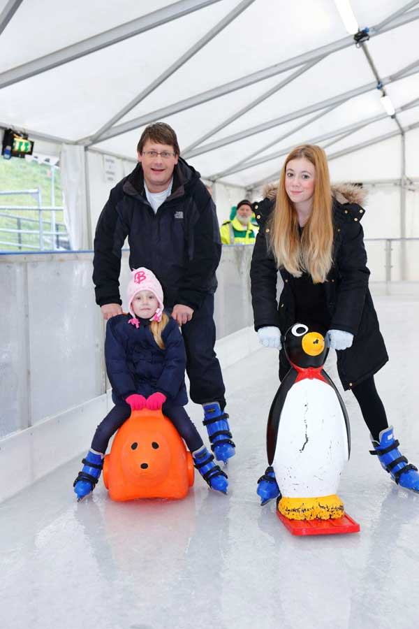 Over 2,600 hit the ice in Bargoed