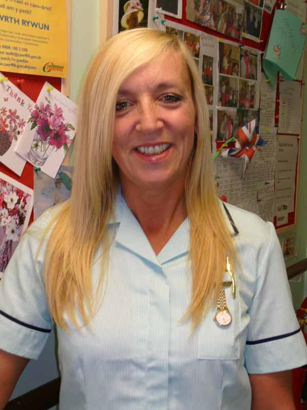 Family pay emotional tribute to Tunisian shooting victim Trudy Jones