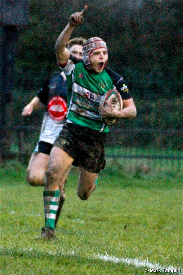 Rugby Union: Caerphilly score three tries in win over Caldicot
