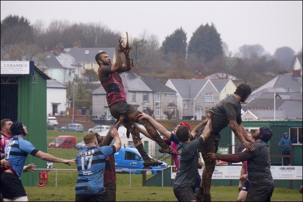 Bargoed go down to heavy defeat against Cardiff