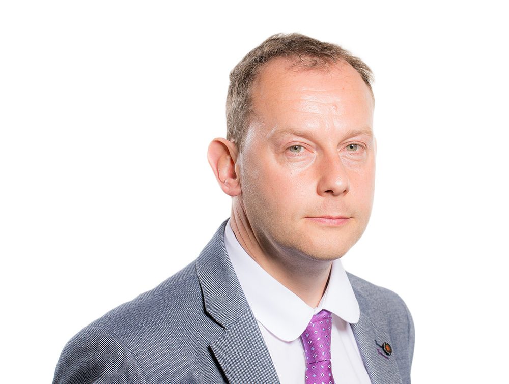 UKIP elect Gareth Bennett AM as new leader in Assembly
