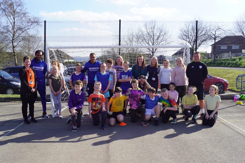 Cardiff City stars surprise Pontllanfraith school children with visit