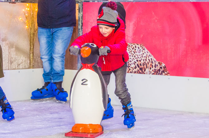 Ice rink set to return to Caerphilly Castle
