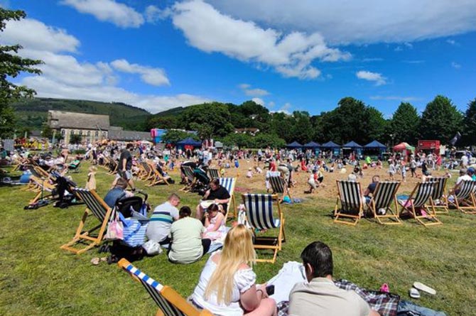 Risca Beach Party attracts nearly 5,000 visitors