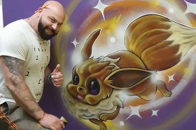 The artist looking to add colour to Caerphilly County Borough