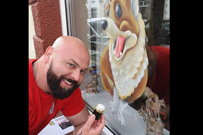 Caerphilly street artists to decorate Noah's Ark children's hospital