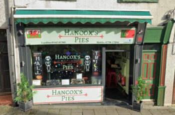 Hancox's Pies in Bargoed wins at Best of Welsh Business Awards