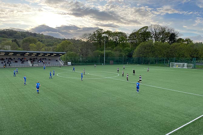 Risca United guarantee promotion shot after Trethomas Bluebirds draw