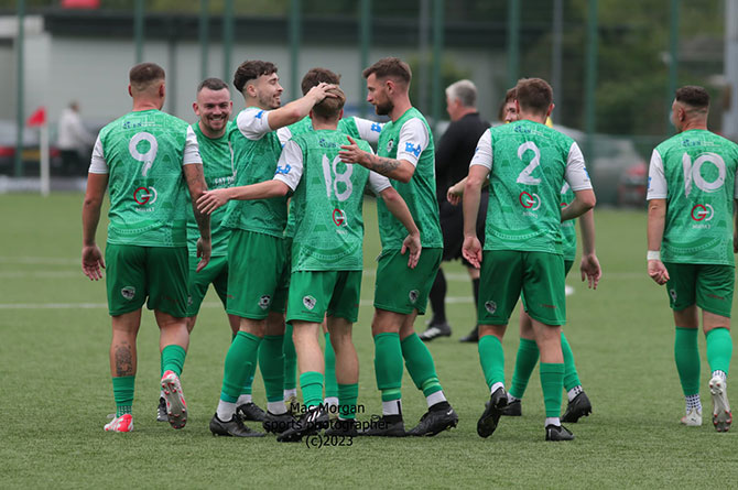 Double-digit derby day demolition as Caerphilly Athletic beat Cwrt Rawlin
