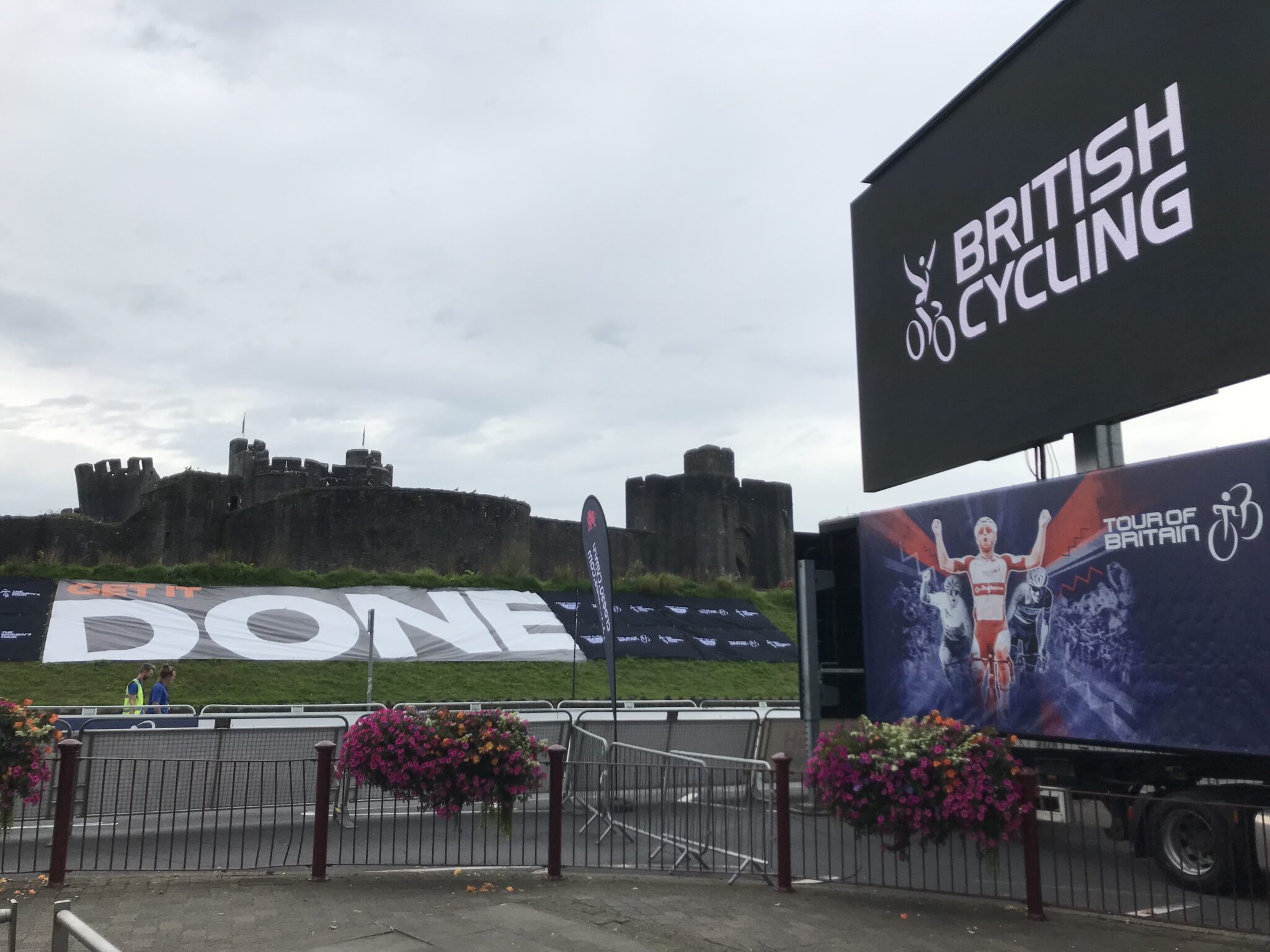 Tour of Britain final stage gets underway as Caerphilly Castle finish looms