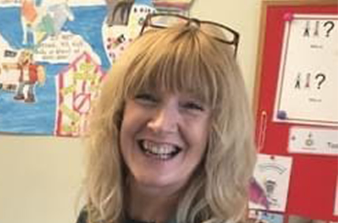 Creative Mojo: art and crafts for care homes and day centres