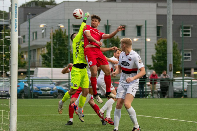 Trethomas Bluebirds v Trefelin BGC: Honours even in quality 2-2