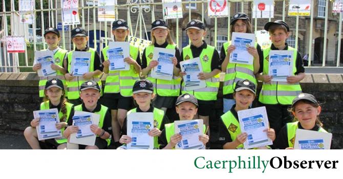 Caerphilly's Twyn School Heddlu Bach go on ticketing patrol