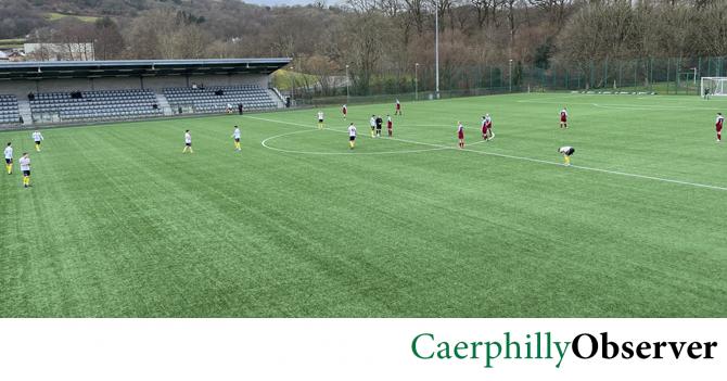 Caerphilly Athletic v Llanrumney United: Late goal for visitors wins it