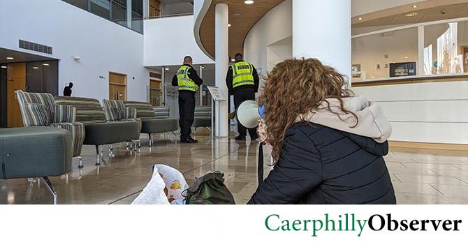 Caerphilly Council: Protester chains herself to Ty Penallta pillar